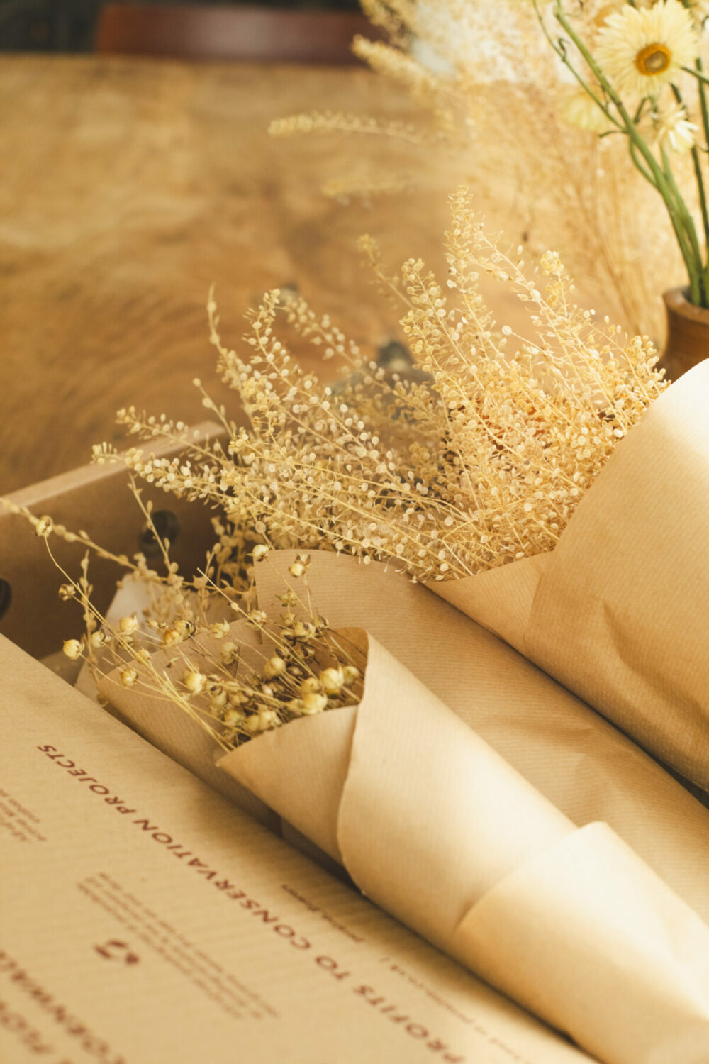 Dried Selection Box: Ornamental Grass Mix - Petalon