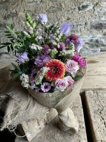 Petalon | UK Flower Delivery | Send Flowers by Post